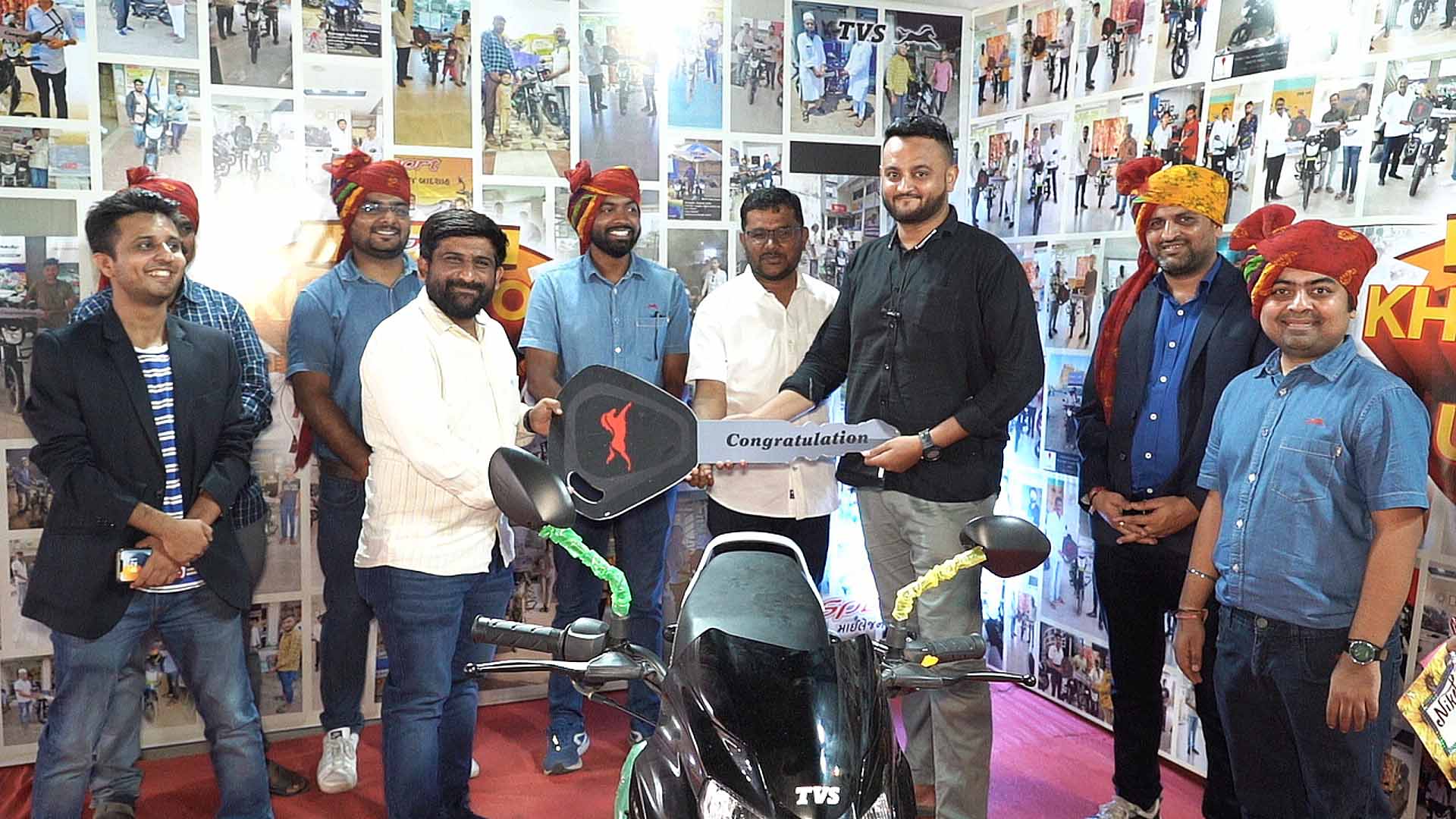 ગુજરાતમાં TVS સ્પોર્ટના સામૂહિક ડિલિવરી કાર્યક્રમ સાથે નવું સીમાચિહ્ન ...