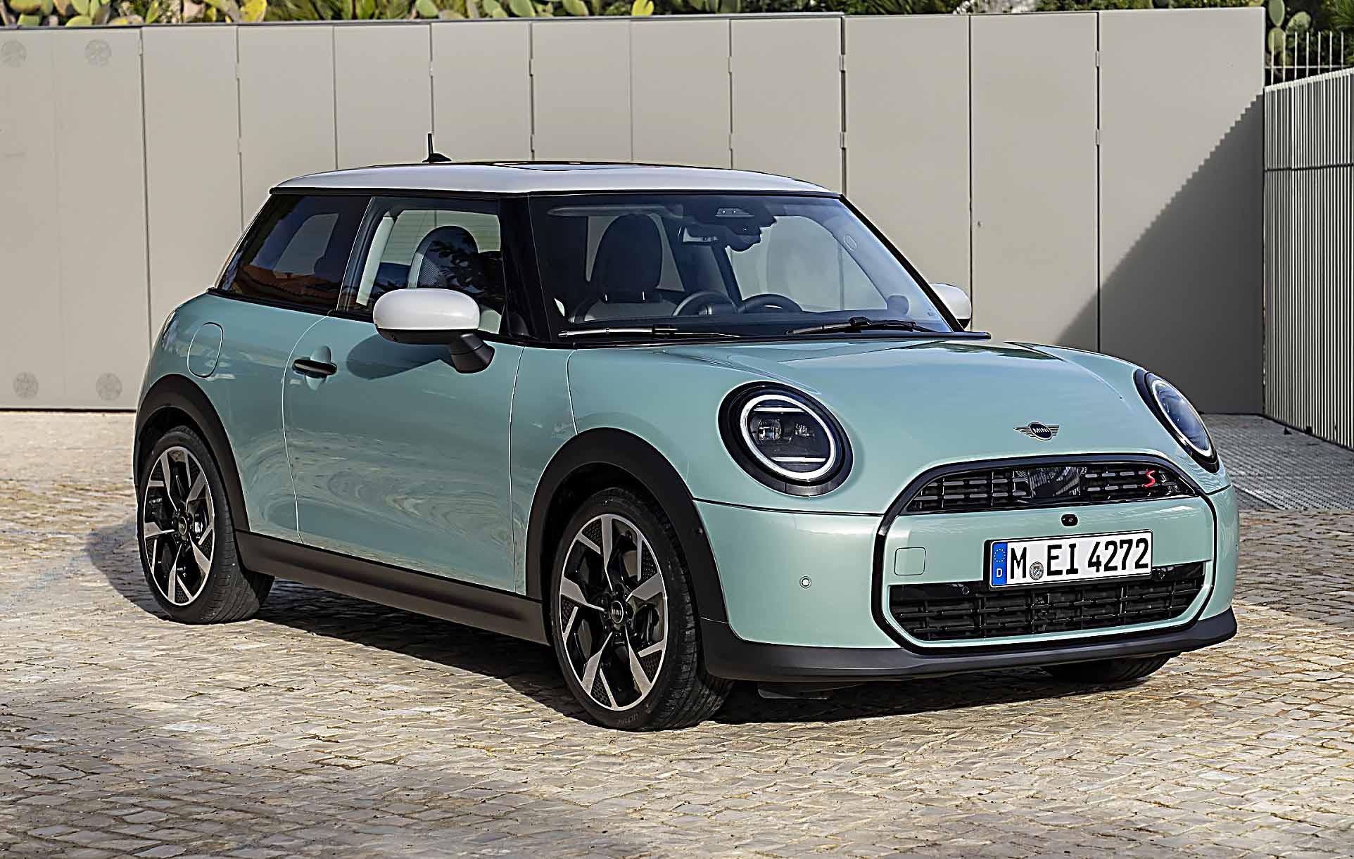 The New MINI Family Debuts In India With Charismatic Simplicity