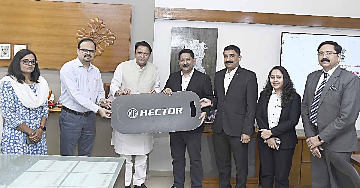 JSW MG Motor Presents MG Hector, ZS EV To Kaushalya Skill University